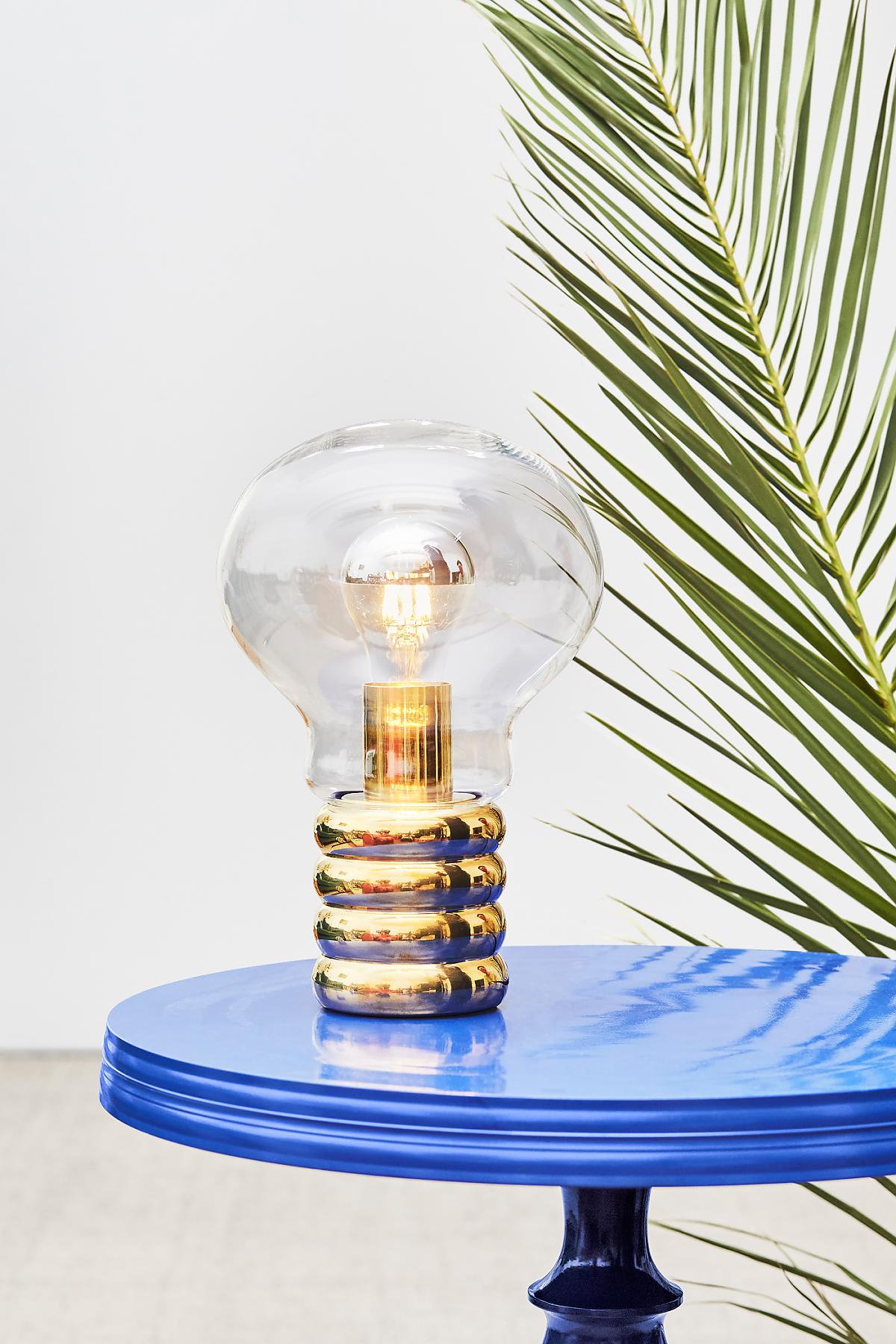 Ingo Maurer: Bulb Brass | Designer lamp made of brass