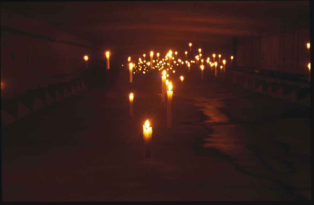 Ingo Maurer: Fly Candle Fly!